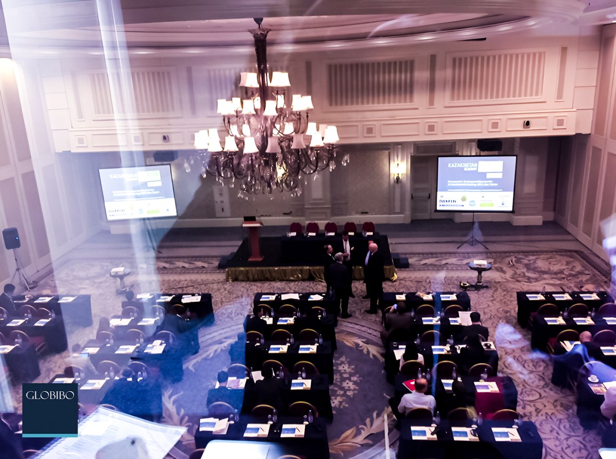 Cracking the Code: Simultaneous Interpreting Challenges and Real-Life ...